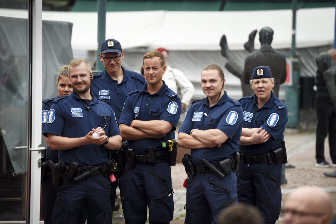 Poliisille oikeus laajempiin turvatarkastuksiin tapahtumissa ...