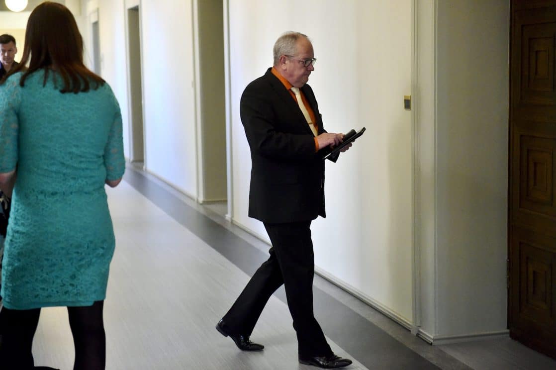 Kaj Turunen: Haluaako ay-liike myös oikeuden hajottaa eduskunta ...