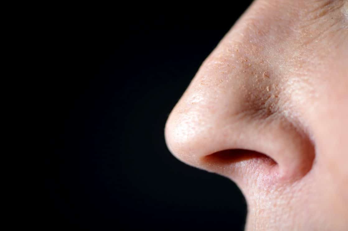 Koronan yhteyttä haju- ja makuaistin heikkenemiseen tutkitaan ...