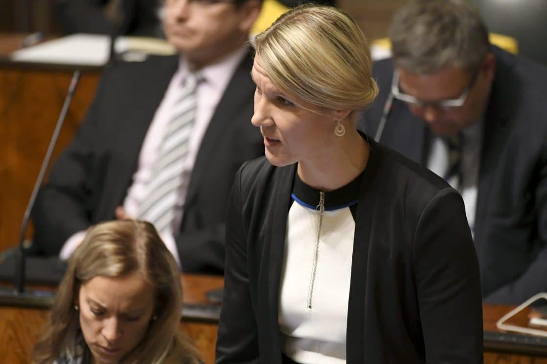 Sari Multala: Mistä henkilökuntaa hoitajatarpeeseen? | Verkkouutiset