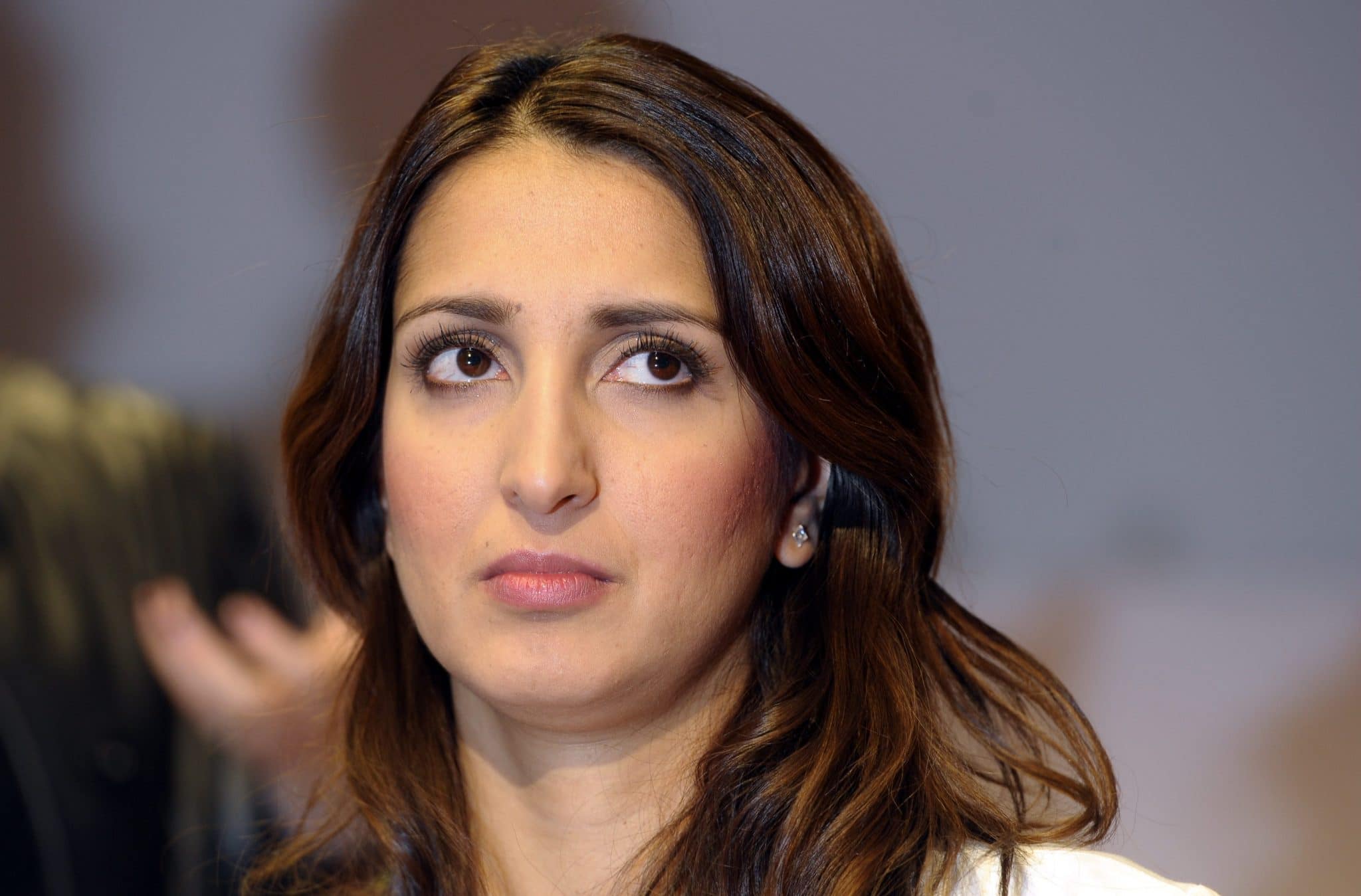 Nasima Razmyar: Tätä burkaan pakottaminen tarkoitti tädilleni ...