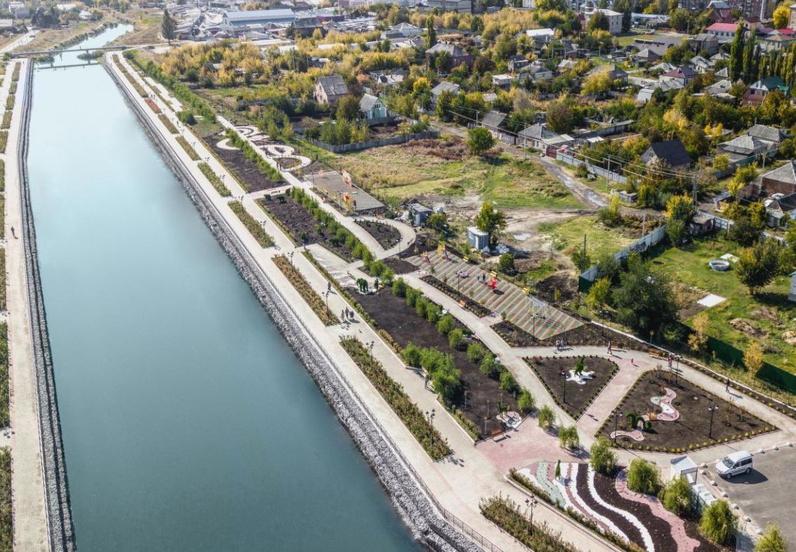 Uskomaton muutos: Tältä maan tasalle sodittu Bahmut näytti ennen ja ...