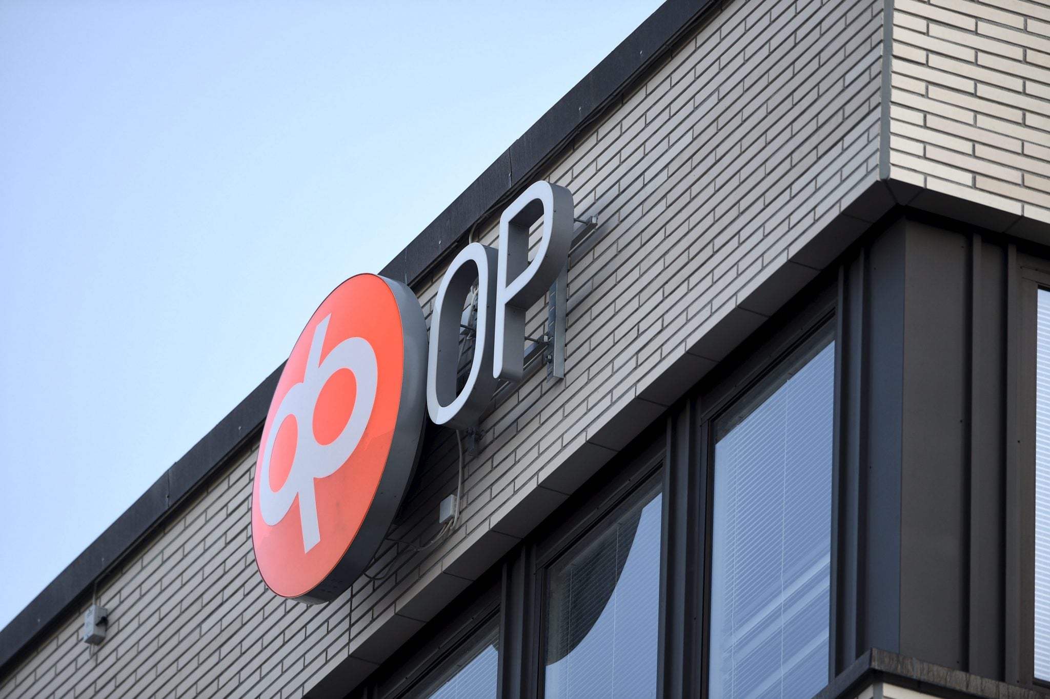 Kyberhyökkäys pankkiin, palveluissa häiriöitä | Verkkouutiset