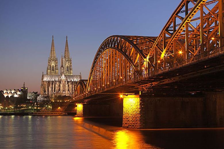 Saksan Köln aikoo pudottaa katedraalin logostaan | Verkkouutiset