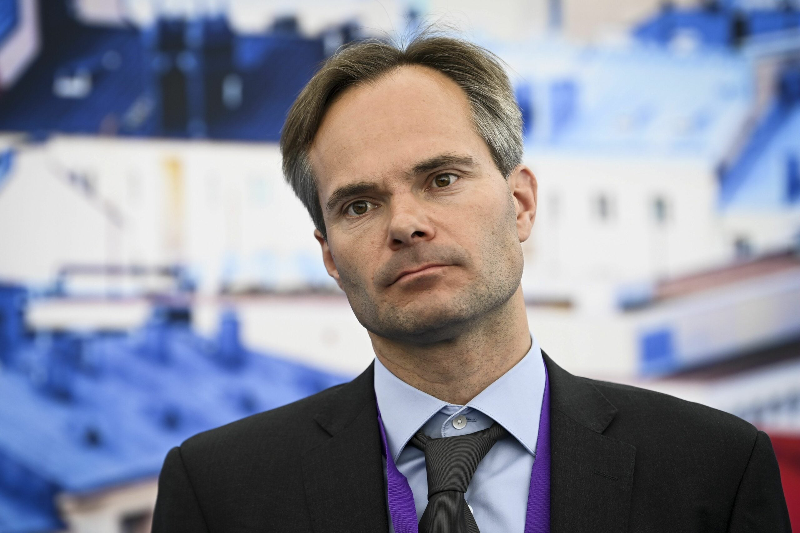 Hallitus kiistelee sähkökriisissä - "Paletti levällään kuin jokisen ...