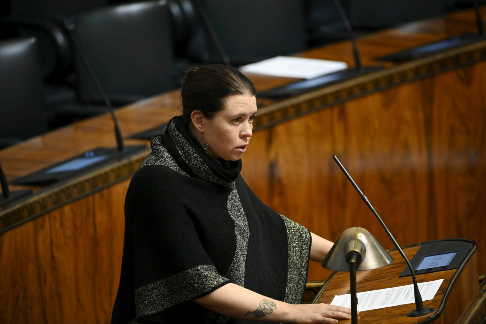 Halusiko vasemmistoliiton ryhmä potilaslain vastustajat pois salista ...