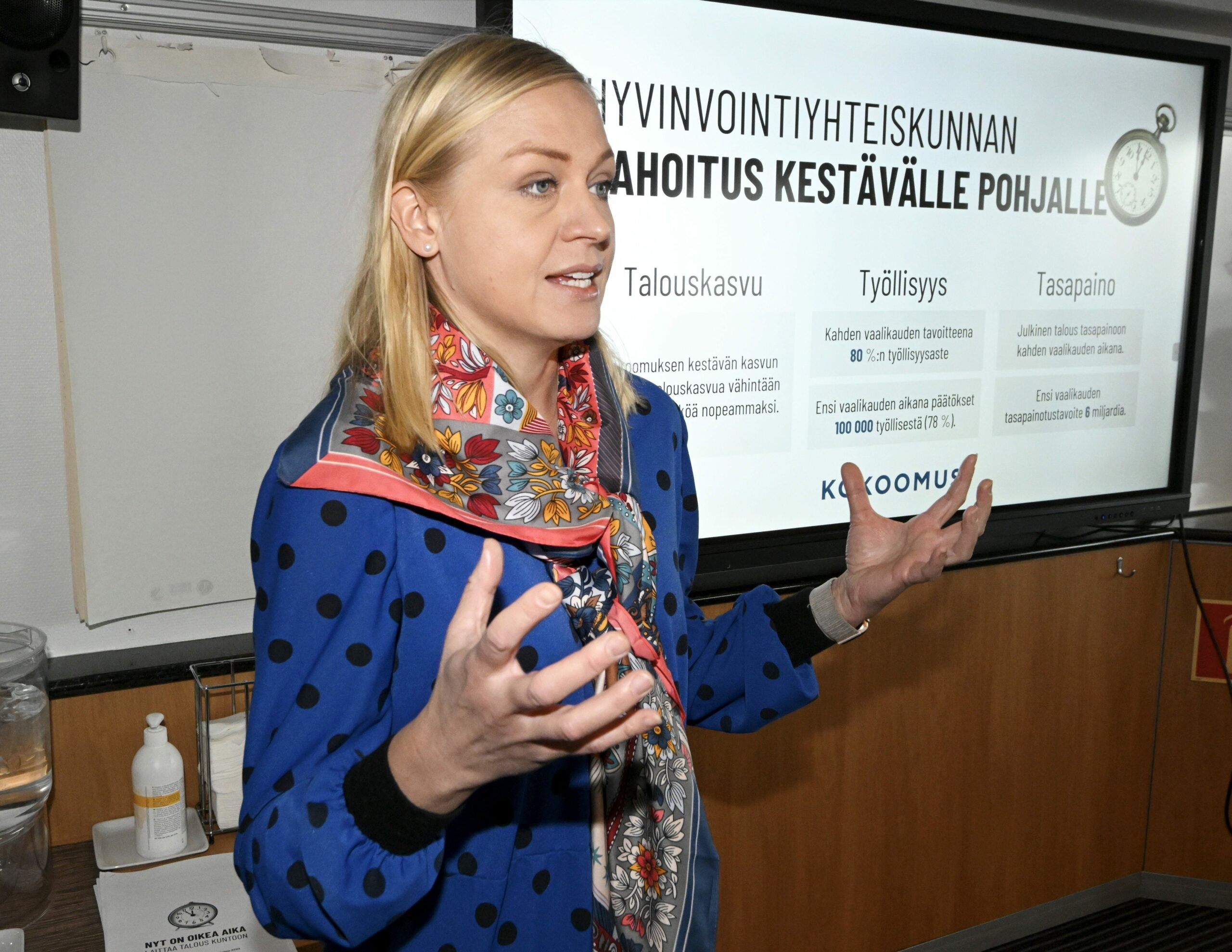 Elina Valtonen: Palkasta pitäisi jäädä nykyistä enemmän käteen ...