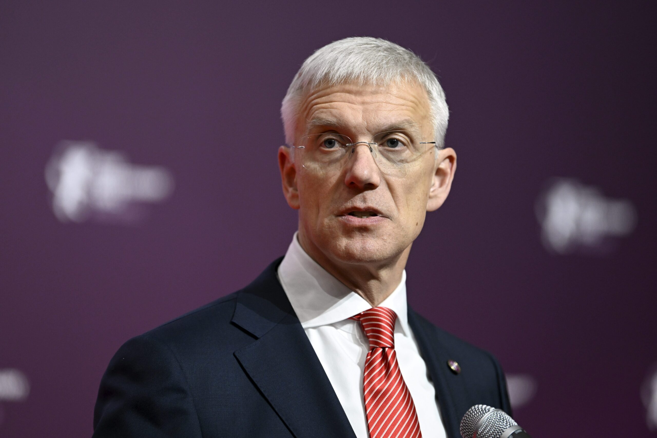 Latvian pääministeri: Suomessa ei koskaan kuviteltu uhan väistyneen ...
