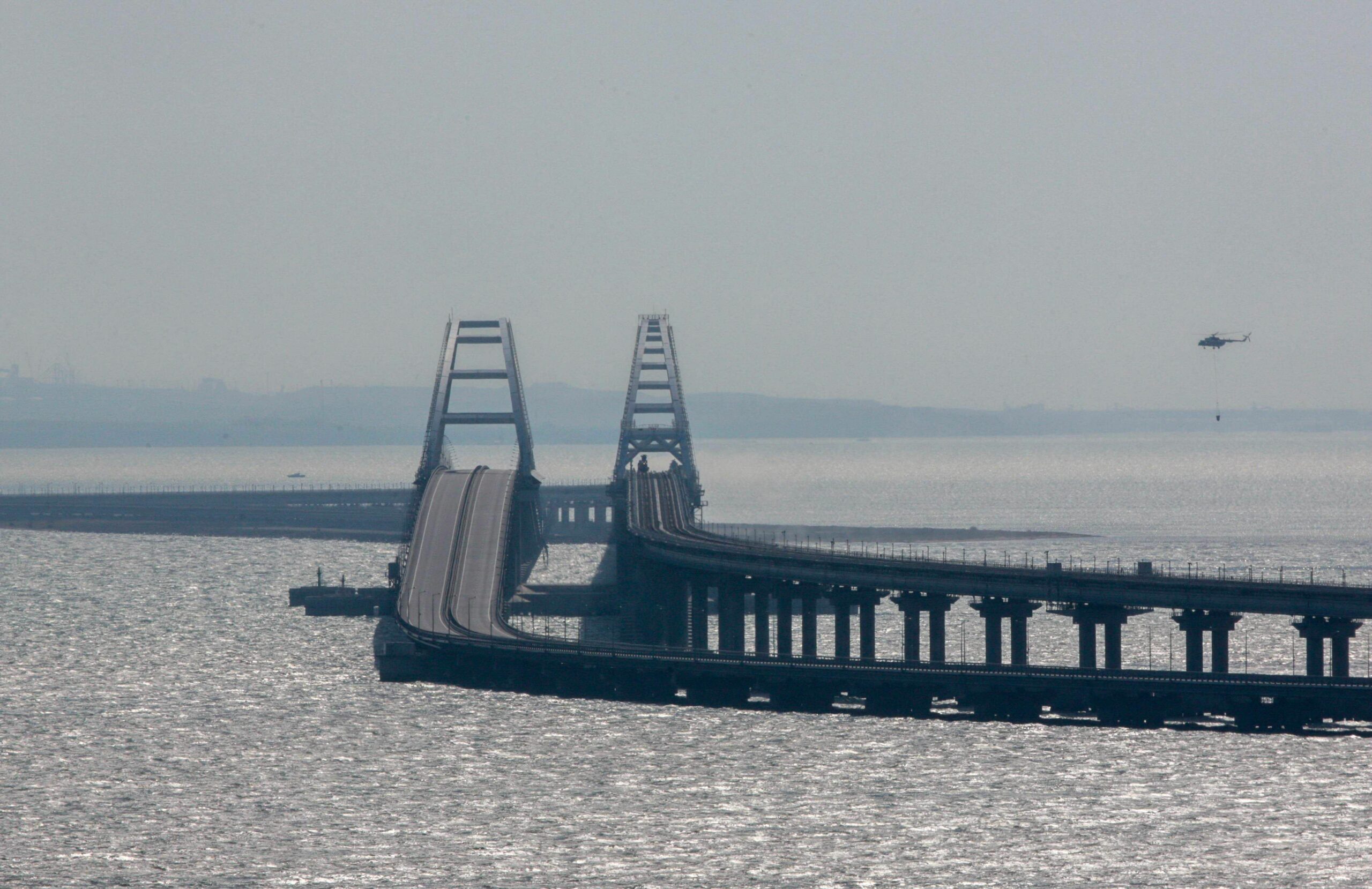 Kertšinsalmen silta symboloi nyky-Venäjän tilaa – "kiinteä savuverho ...