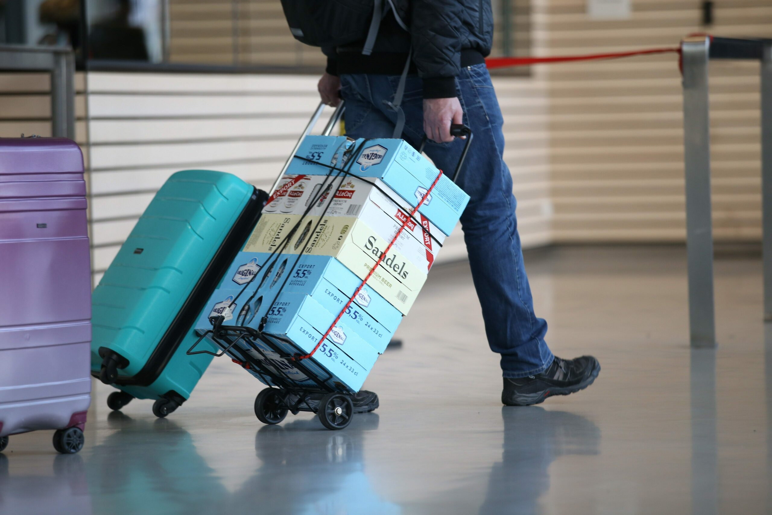 KL: Viron alkoholivero nousee – näin se vaikuttaa viinaralliin ...