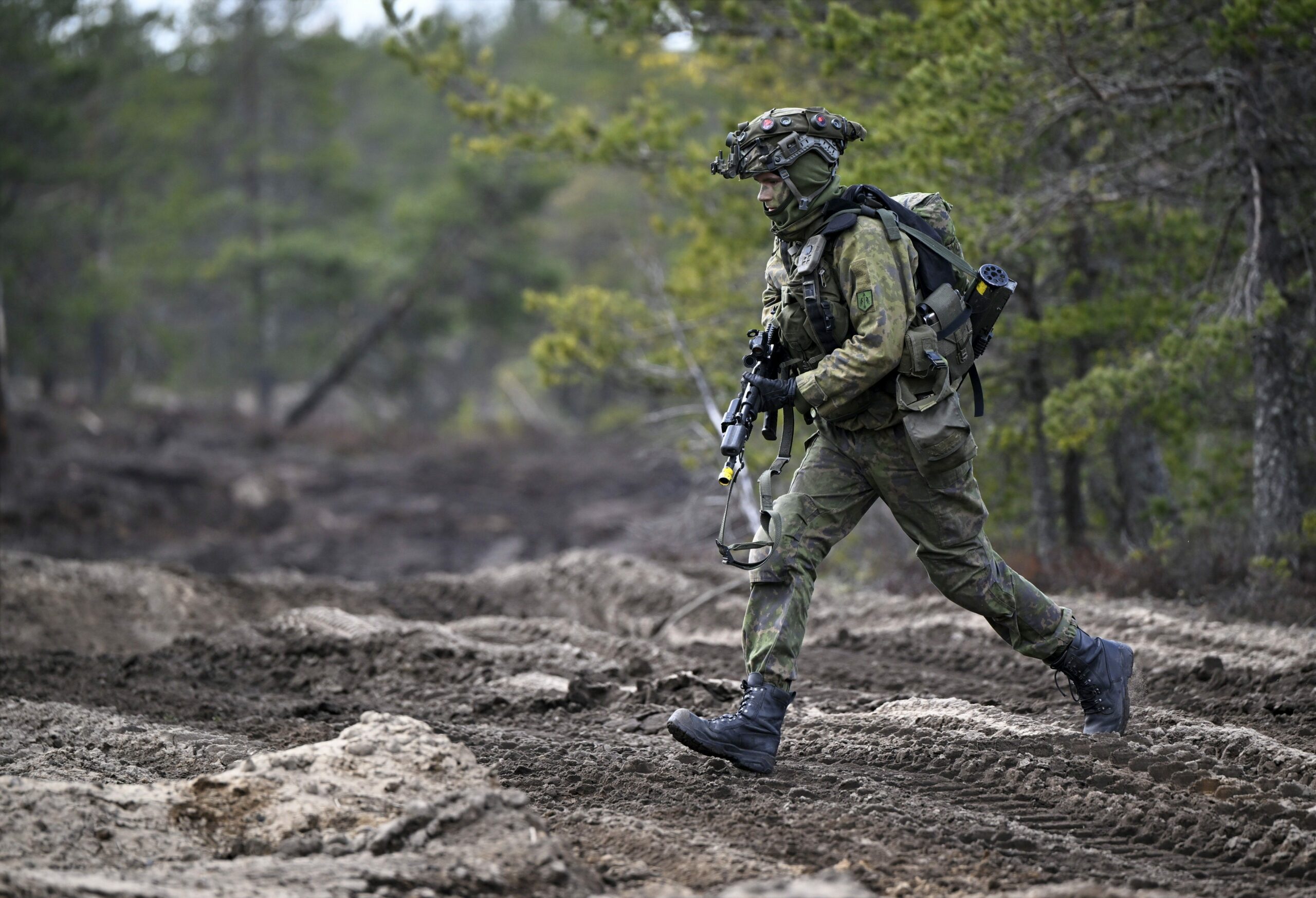 "Suomen ulkopolitiikassa on edelleen kyse turvallisuudestamme ...