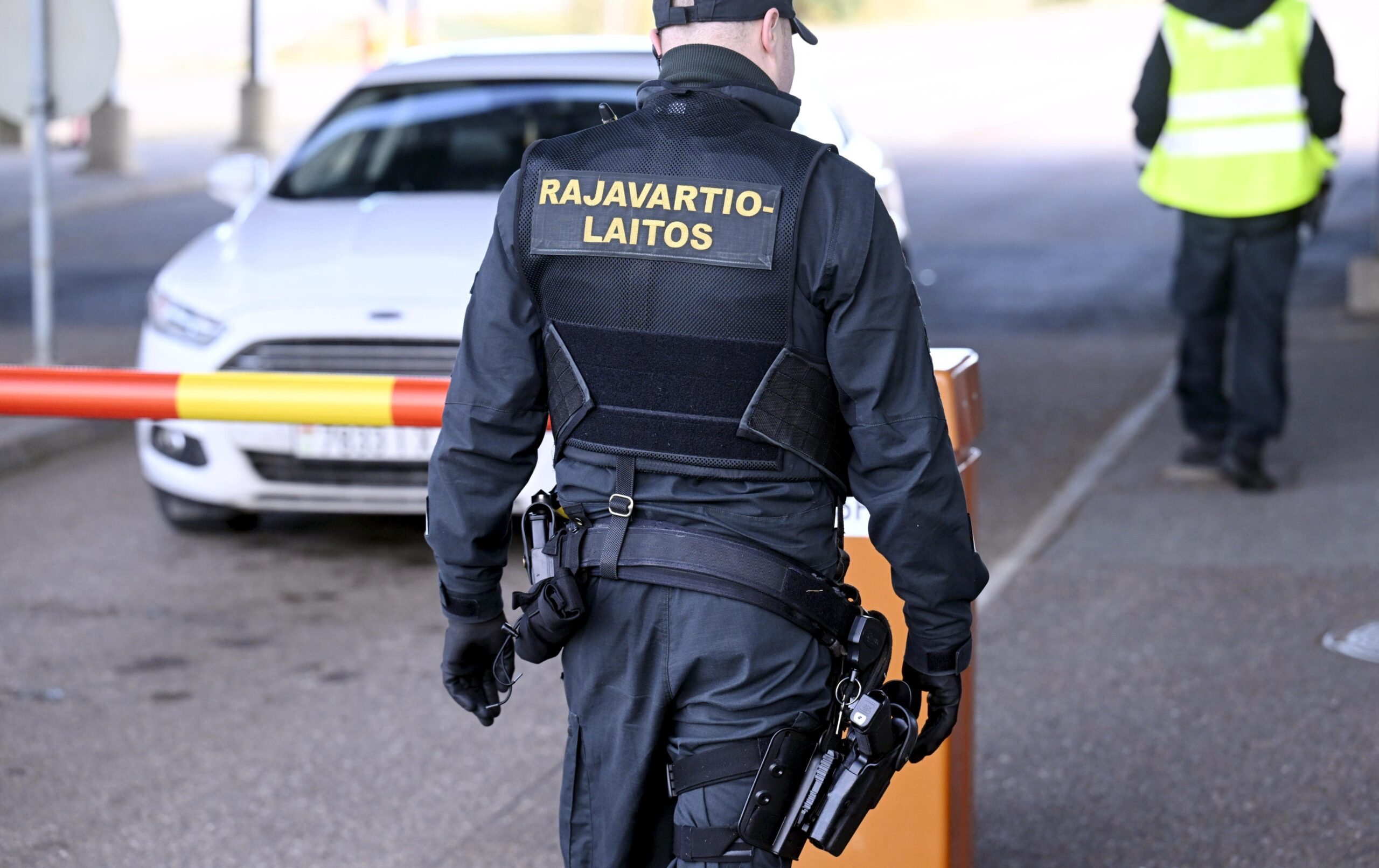 Rajavartiolaitos: Kaakkoisrajalla tänään 74 turvapaikanhakijaa | Verkkouutiset