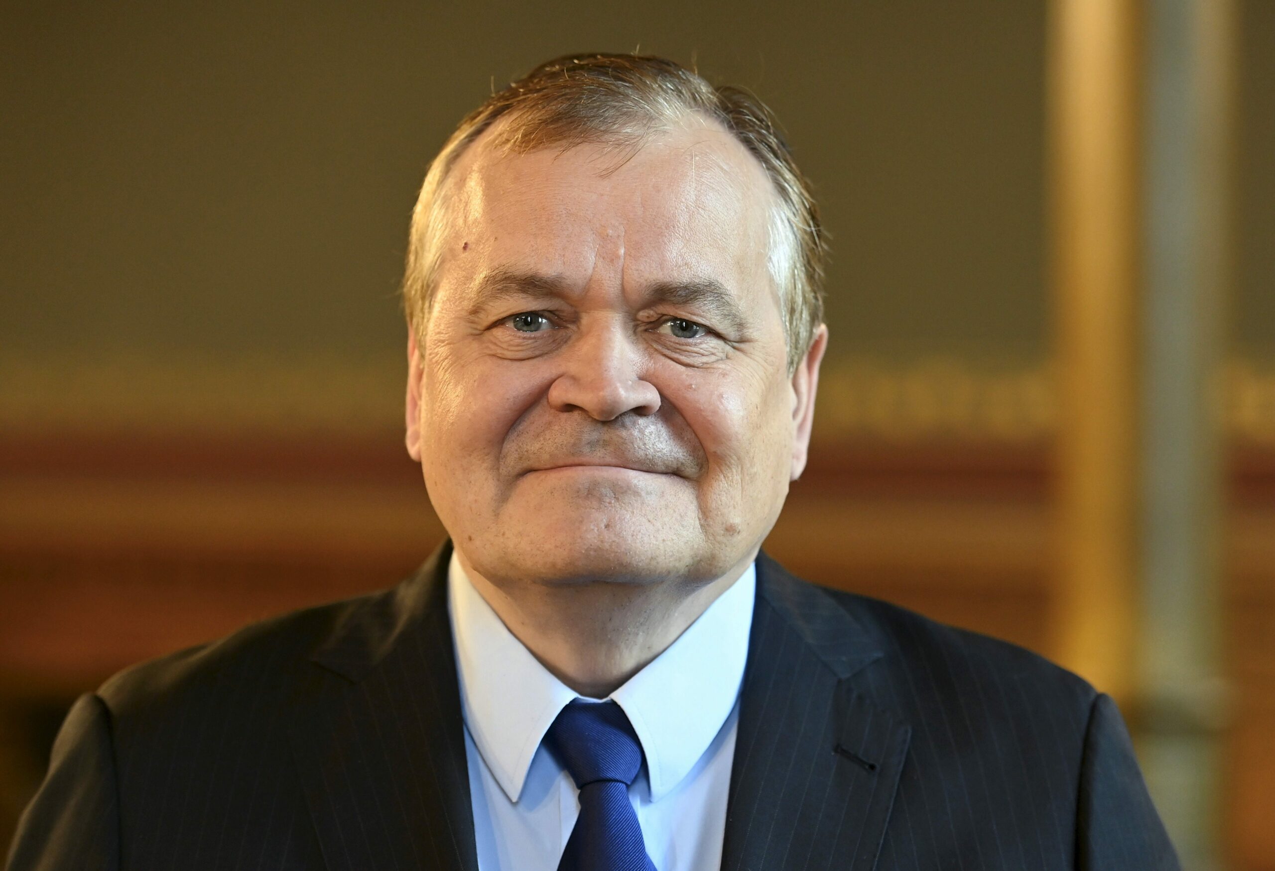 Miten käy tavoitteen miljoonasta ammuksesta Ukrainaan? Nyt puhuu ...