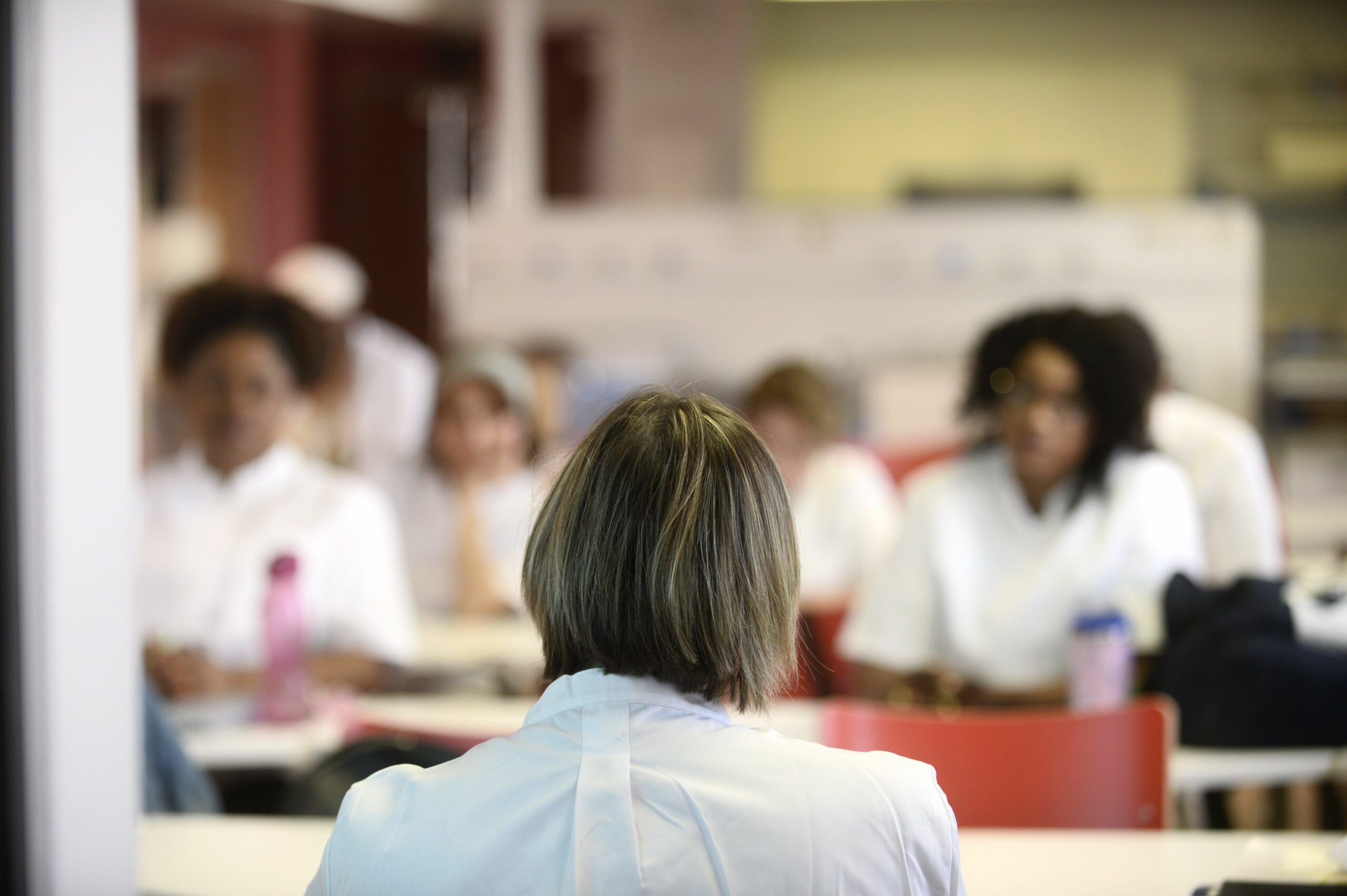 Superin Silja Paavola: Aikuiskoulutustuen lakkauttaminen heikentää ...