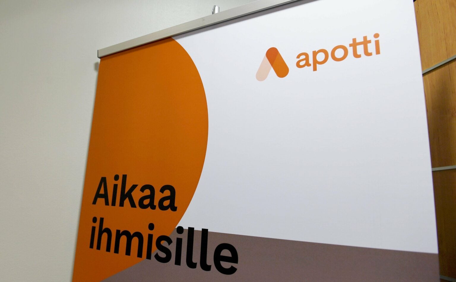 "Pian miljardi euroa maksaneesta Apotista on aika luopua nyt ...