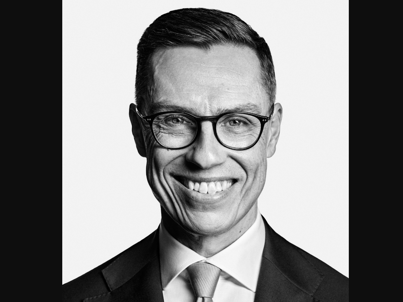 Alexander Stubbista julkaistiin virallinen valokuva | Verkkouutiset