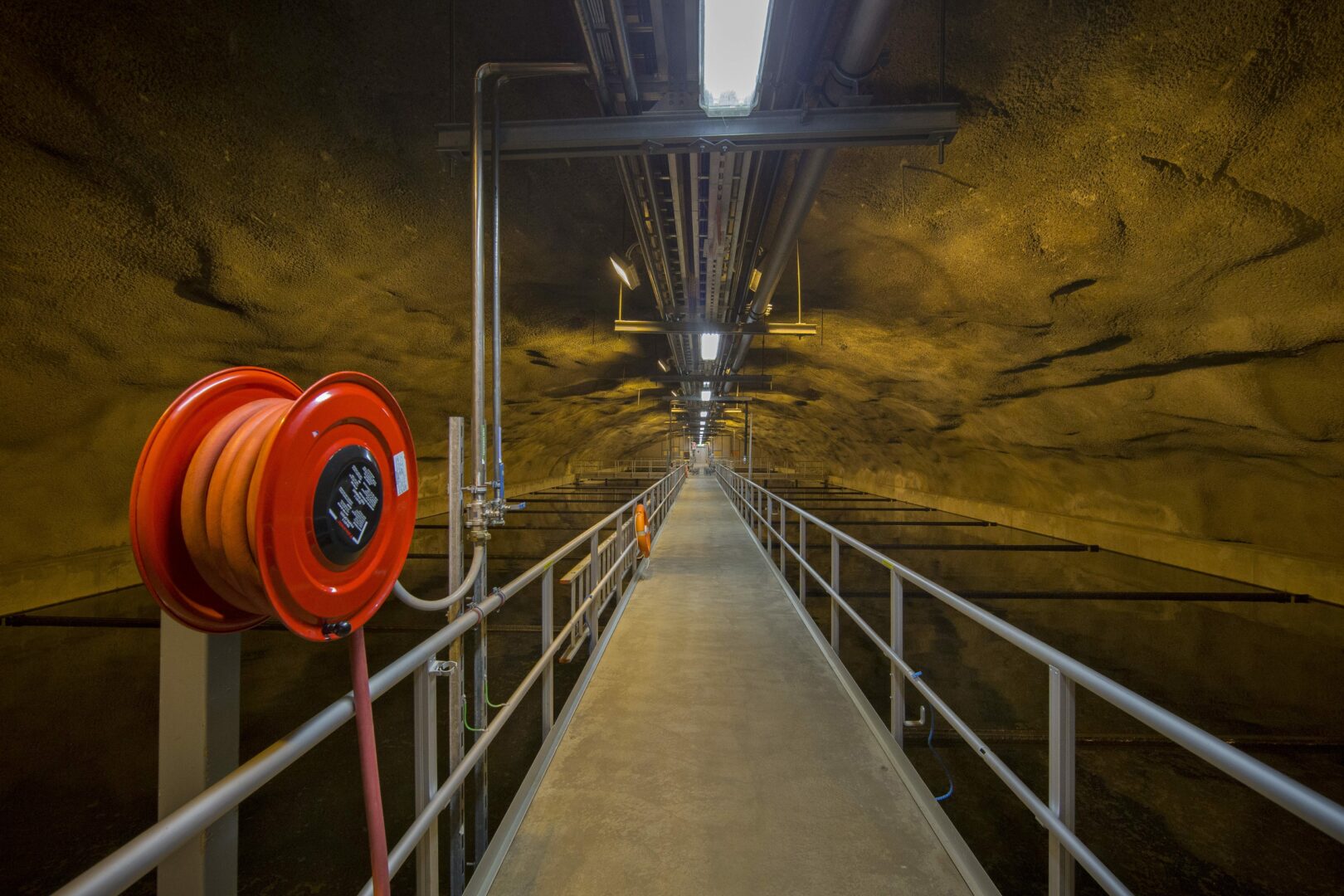 Ex-puolustusministeri vesihuoltomurroista: Kyse tuskin on sattumasta ...