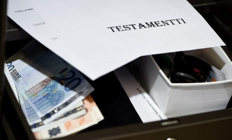 TE: Kannattaako testamentti tehdä itse? | Verkkouutiset