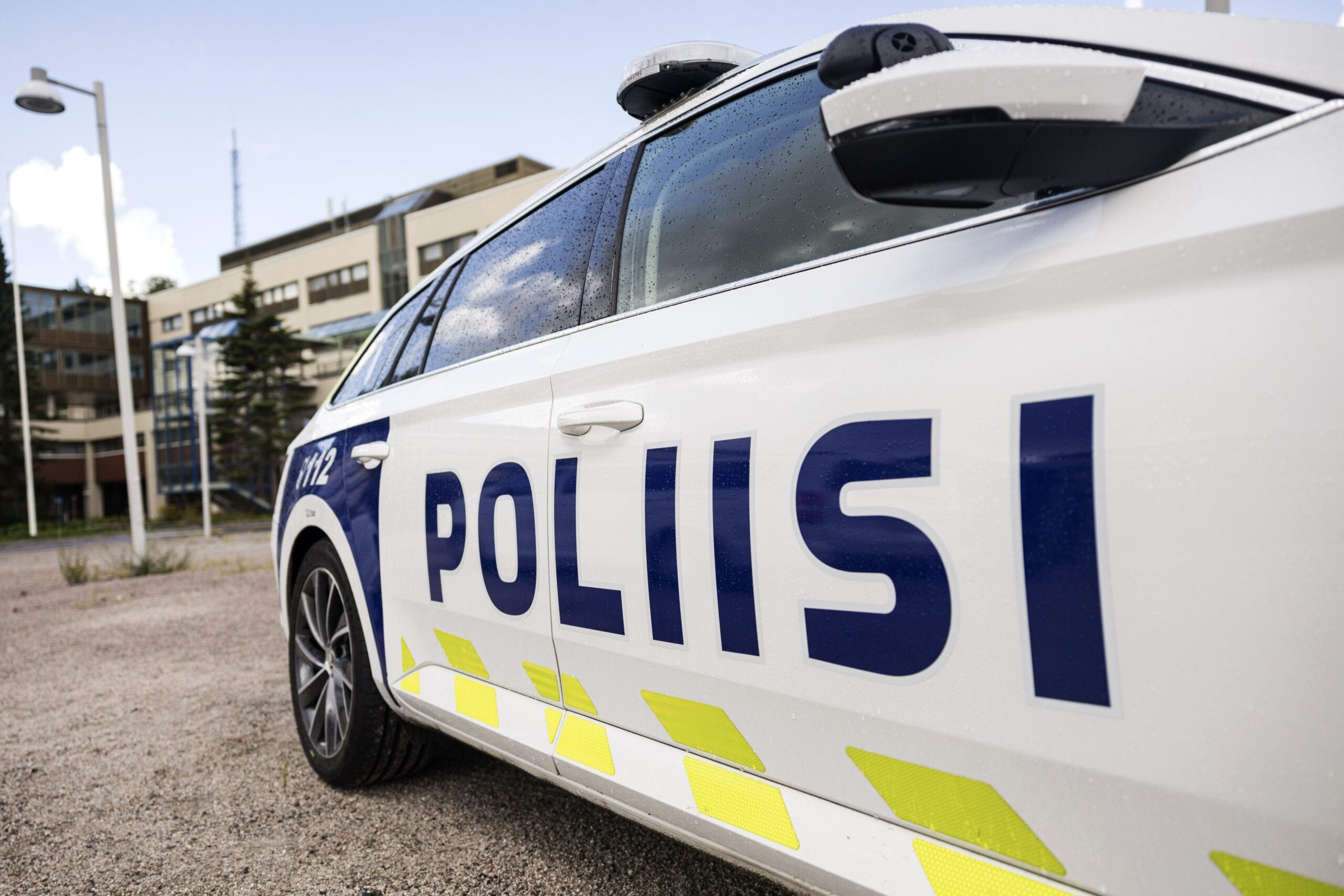 Autoja rikottiin Joensuussa - poliisi kaipaa vihjeitä | Verkkouutiset
