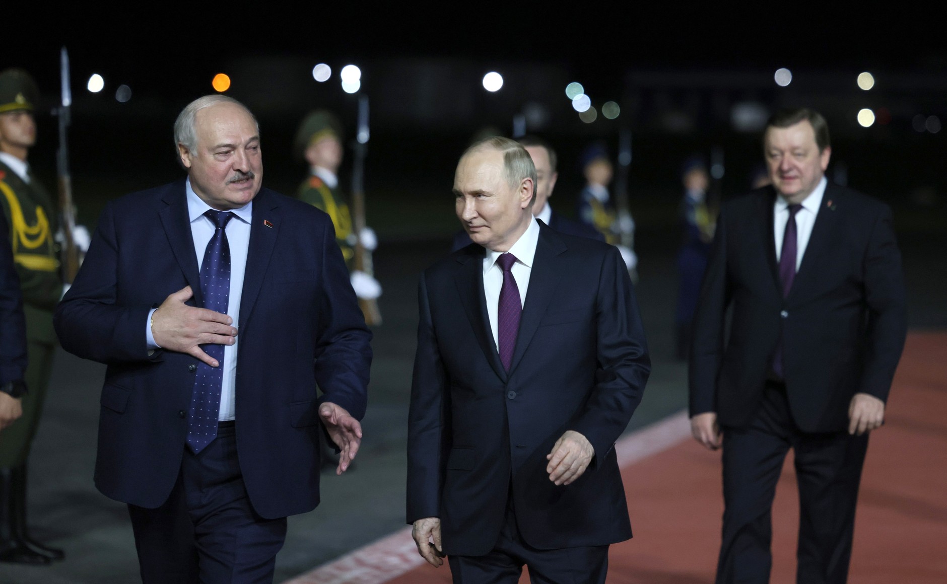 Venäjä sopii Valko-Venäjän kanssa turvatakuista, ydinaseet mukana ...