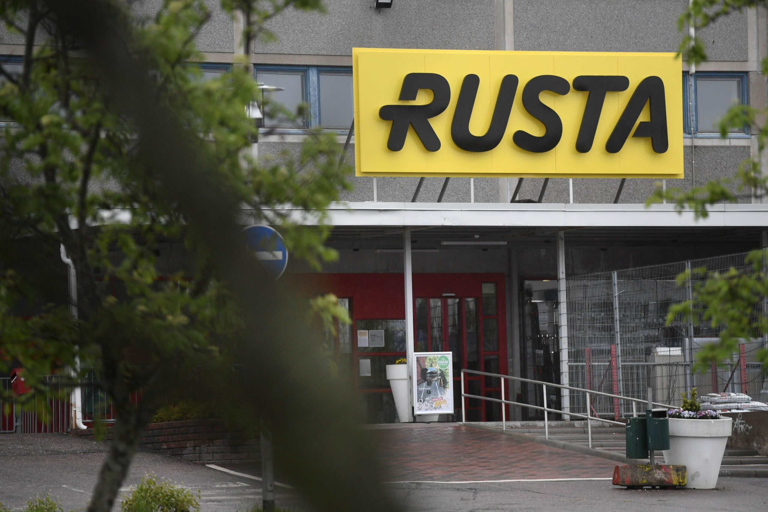 Ruotsin keskiluokkaa ei enää hävetä käydä ostoksilla Rustassa ...