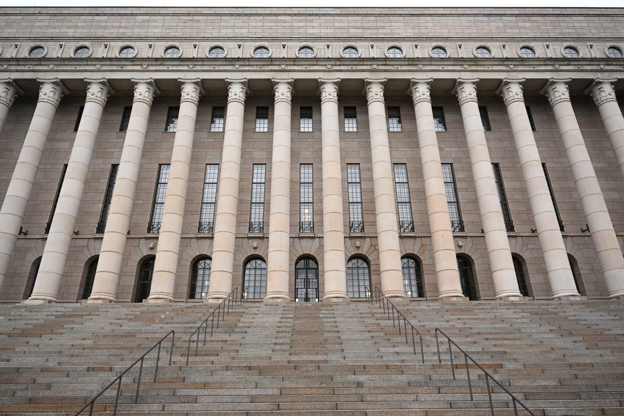 Näin eduskunta osallistuu valtion säästöihin | Verkkouutiset